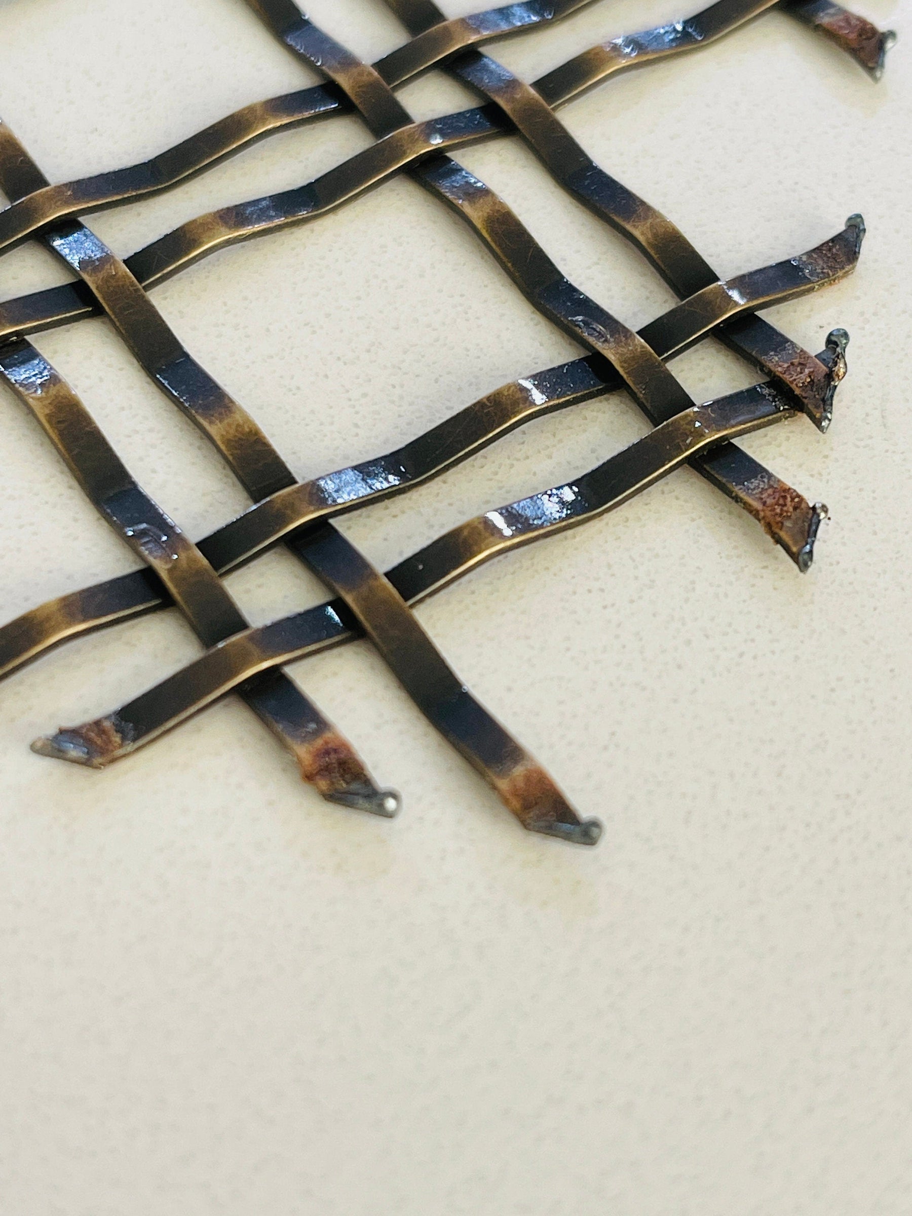 Wire Mesh Antique Brass Finish "BAB" Creative Grille Mesh – Purdy Hardware